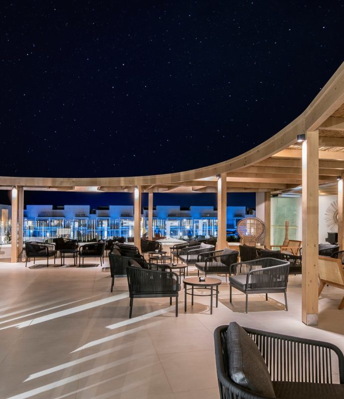Piano Bar | INSULA ALBA Sea Side Resort & Spa